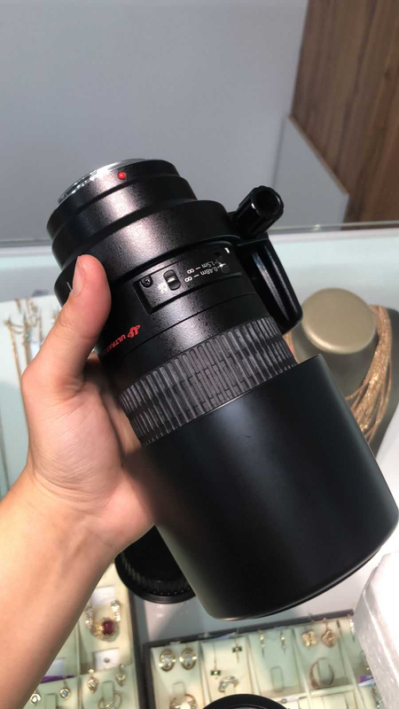 Canon EF 180 f/3.5L Macro USM