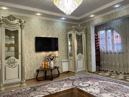 Продаю 2 ком кв-ру, ор-р: Дворец Авиастроители.