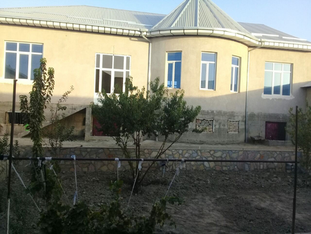 Tez va arzon narxda, 6 sotixli uchaska sotiladii.