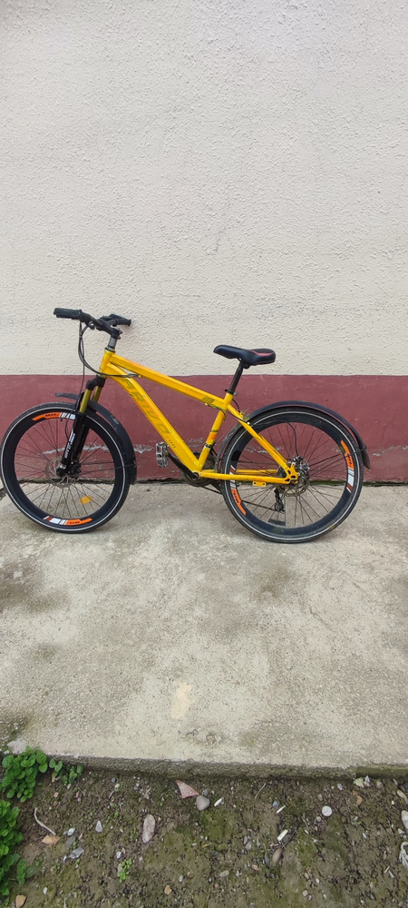 Velosiped Arivo Sotiladi