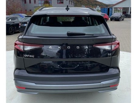 Skoda Enyaq iV50 Электрокар