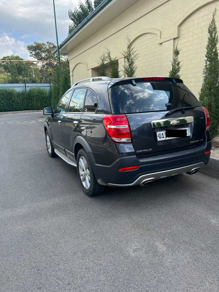 Срочно продаю Chevrolet Captiva