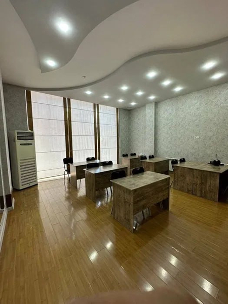 Продается здание Ор-р: Учтепинский хокимият 1650 м2
