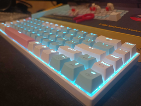 Игровая клавиатура E-YOOSO z686 65%