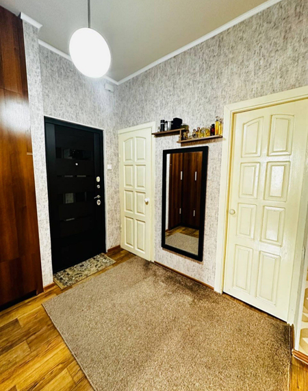 Продается 3 ком квартира Яшнабадский район Асалобод