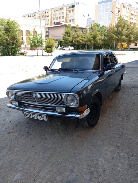 Gaz 2410 voʻlga 1986-yil moshina