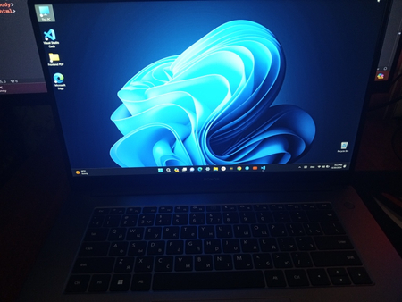 Noutbuk Honor magicbook x15