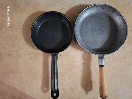 Сковородки советские.