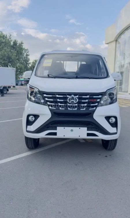 Changan labo bortovoy vikupka