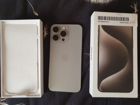 Iphone 15 pro max 256 LLA