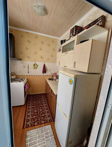 Продаётся квартира срочно Чиланзар 1х2/1/4