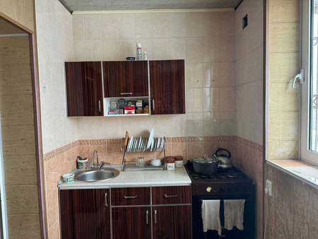 Юнусабад-19, 3(двойной зал)/5/5 с ремонтом 90 м², балкон 2*6 м.