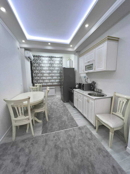 Квартира в аренду  ул.Саламатина,  Яккасарай мечеть 1в2ком/6этаж/10