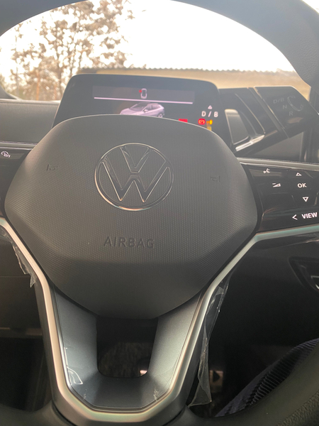 Продаю электро Volkswagen Ad 4