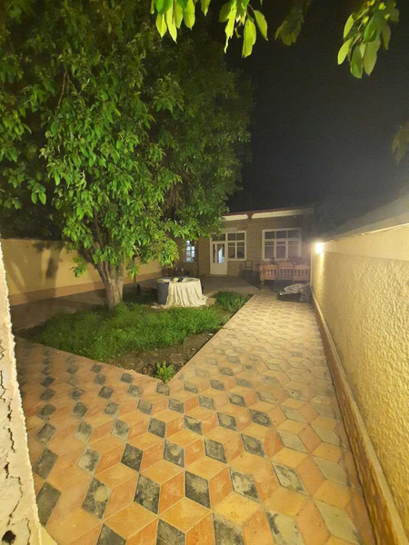 №683 Uzbekistanskiy ko'chasida xovli sotiladi!