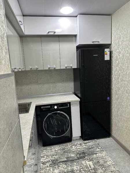 Ш.Руставели 2в3/2/4, 58м2 Высокопотолочка кирпич