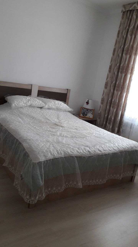 Продаётся мебель спальня и камот