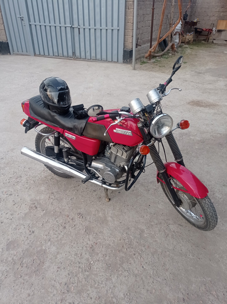 Jawa 350yaxshi xolatda
