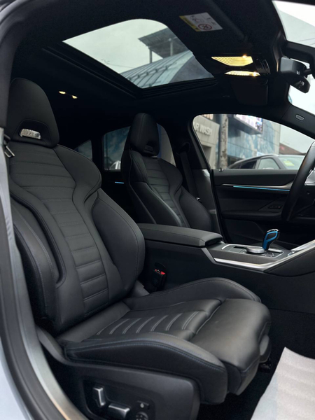 BMW i4 eDrive40
