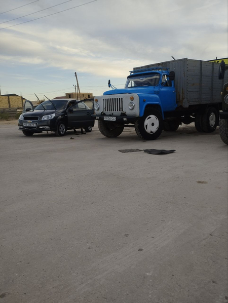 Газ 53 бартавои 6 балон китаи