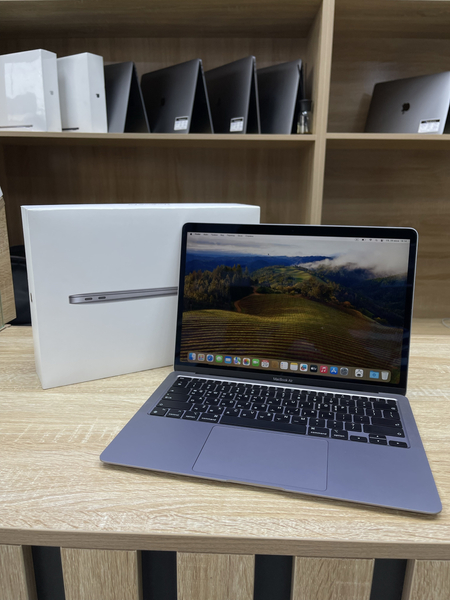 Macbook air 2020 M1 16/256Gb