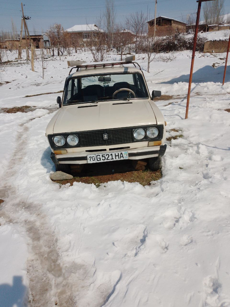 Jiguli 2106 sotiladi