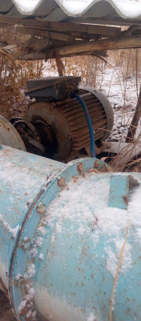 Tрансфарматор ТП-100  хамда сув насос сотилади холати яхши