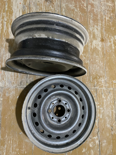 Продам диски широкие  (LADA)