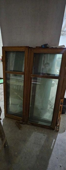 Окна деверянные стеклопакет (двойное стекло) в отличном состоянии