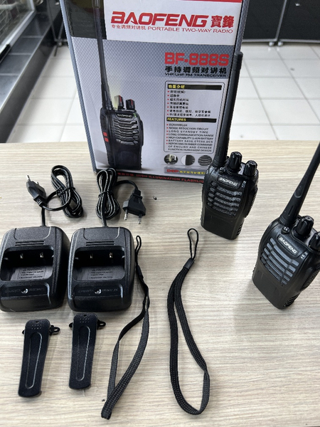 Рация/Ratsiya оригинал с наушником Baofeng 999s