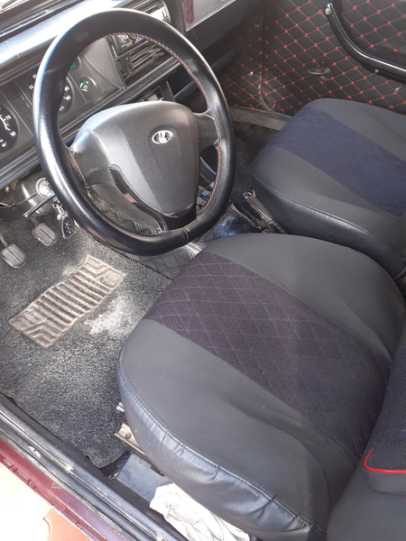 Vaz 2107  sotiladi