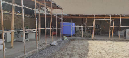 Arendaga joy ishlab chiqarish uchun mebel stanokari bilan beriladilari