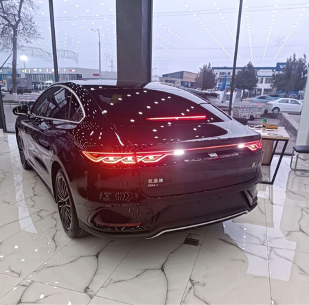 Byd han 605 km yengi