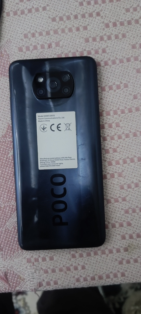 Poco x3. 64 gb xotira. Xolati yahshi