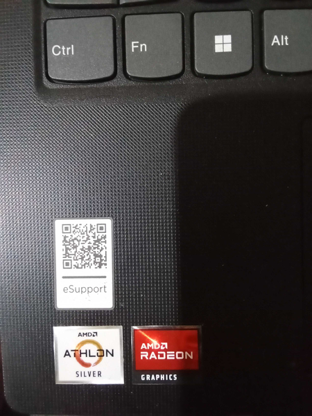 Nautbuk  Lenovo.  V15. Sroshni sotiladi