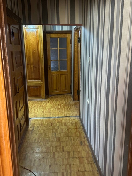 Продам квартиру на юнусабаде