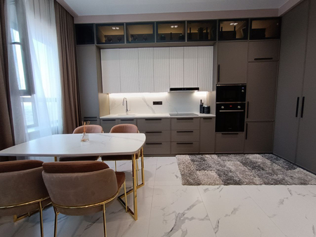 Сдается дизайнерская квартира Акай Сити Дархан 2/16/25.55м²