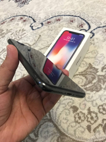 Iphone x 64 gb .