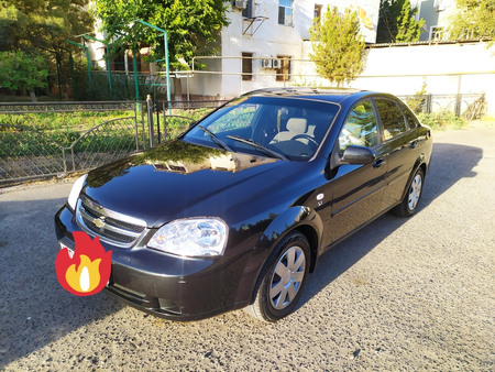 Lacetti 1.8 2013 sotiladi