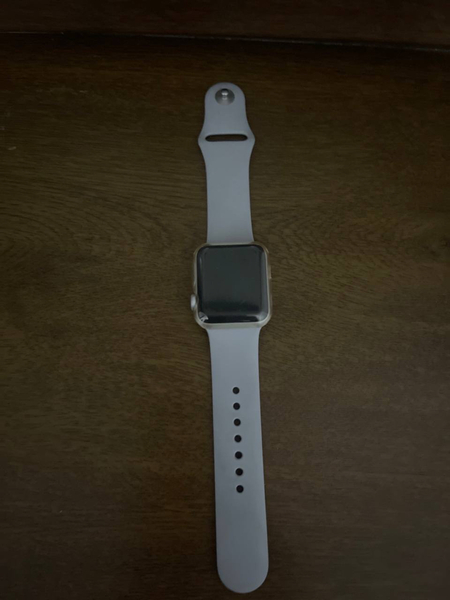 Iwatch 3 srochno sotiladi