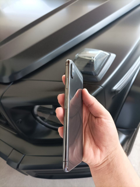 Iphone xs max ..