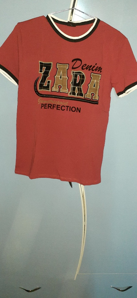 Футболки Zara...