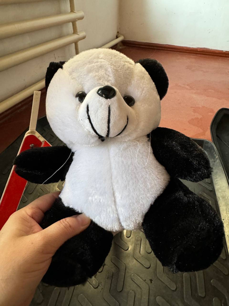 Panda o’yinchog’i sotiladi