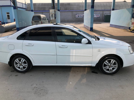 lasettiy 1.8 LTZ