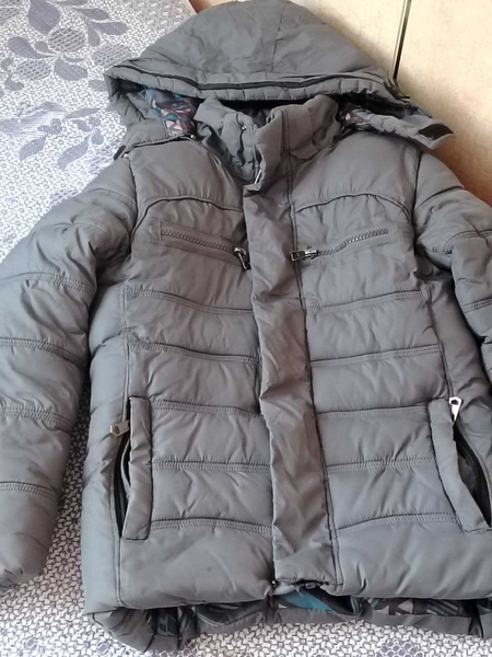 Продам куртку на мальчика