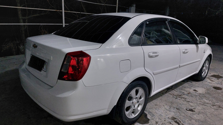 Lacetti  sotiladi 2021 yil, probeg 50000 km, metan 4 pokaleniya, Tozza