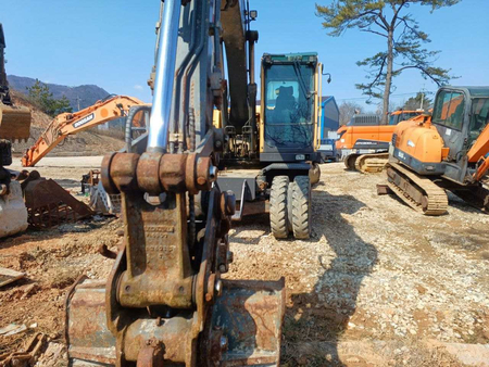 Excavator Volvo | EW145B
