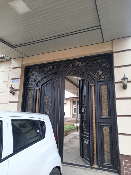 Uy sotiladi! 4 сотих