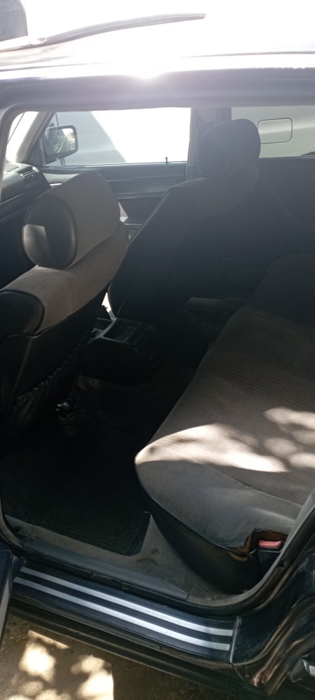 Bmw e32 730i  semyorka