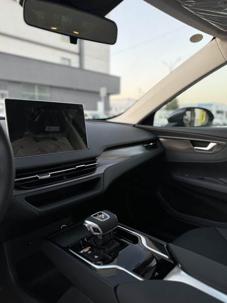Hongqi EQM5 2024 restyling